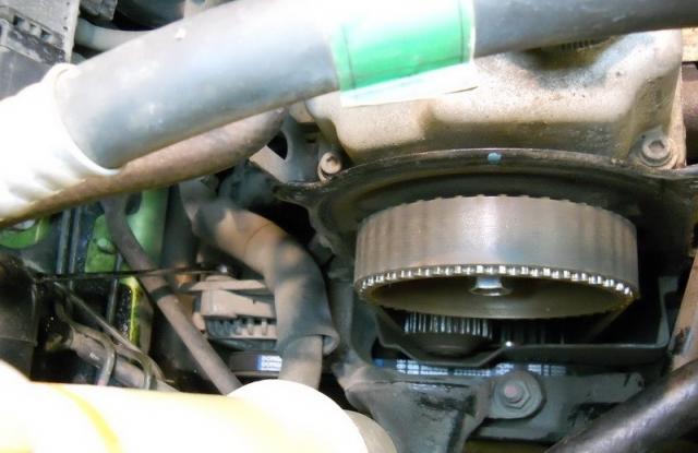 Daewoo Matiz (Chevrolet Spark) timing belt replacement